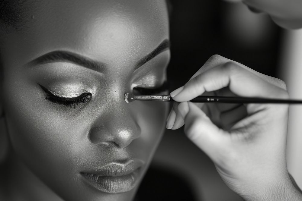 Black South African woman cosmetics | Free Photo - rawpixel