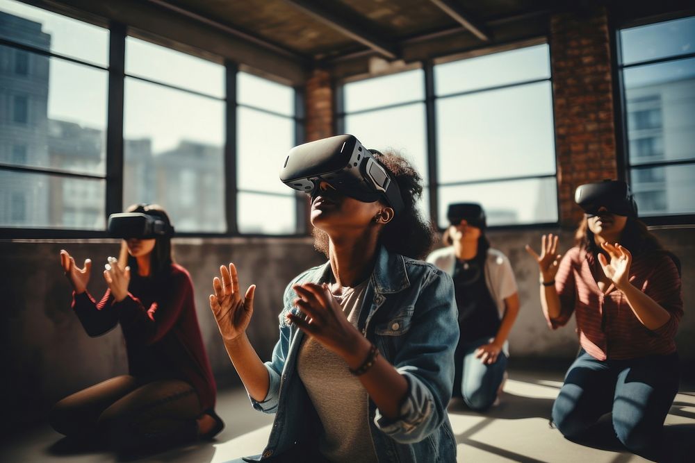 Friends playing vr adult head | Premium Photo - rawpixel