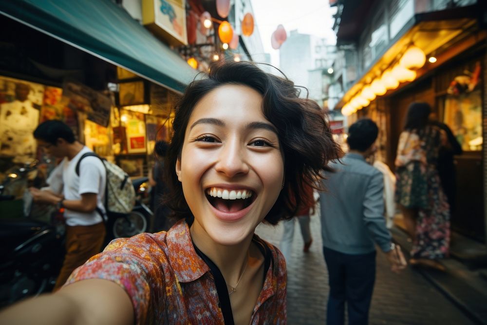 Influencer selfie street portrait. | Free Photo - rawpixel