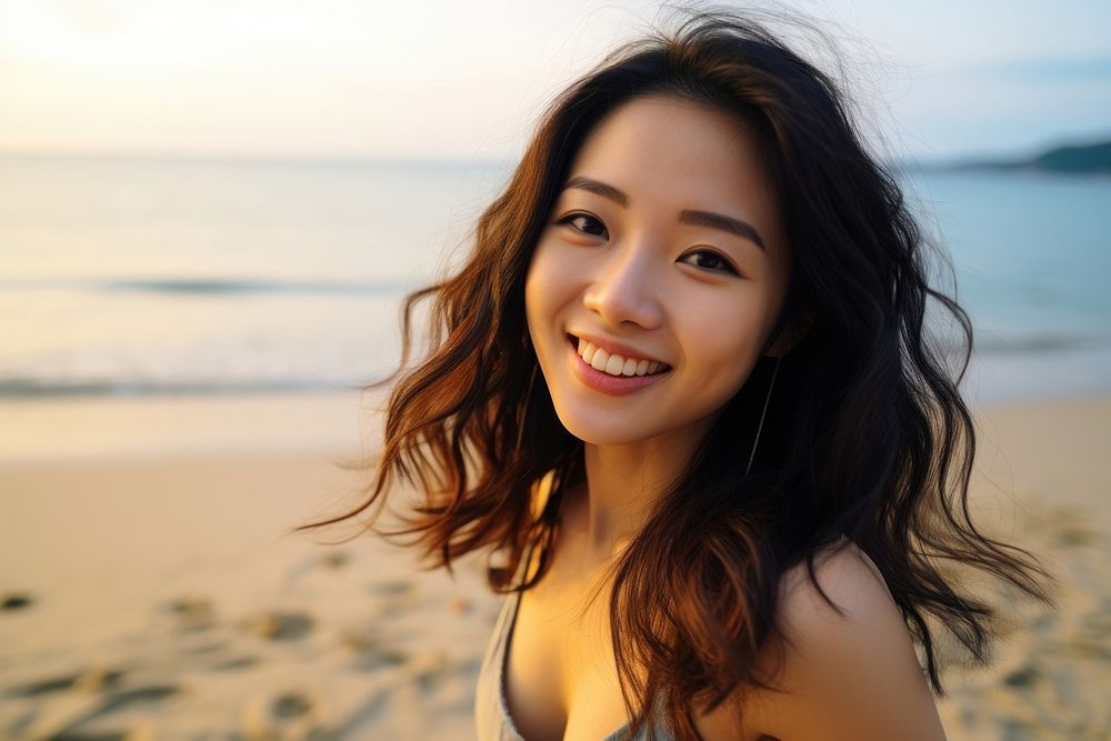 Influencer portrait smiling travel. | Premium Photo - rawpixel