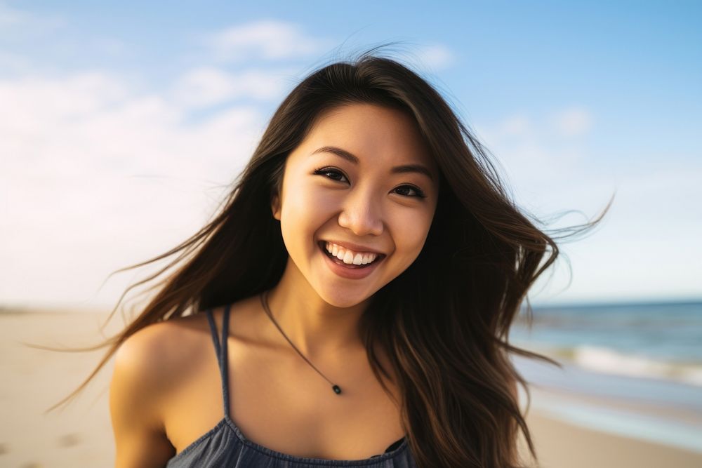 Influencer portrait smiling travel. | Premium Photo - rawpixel