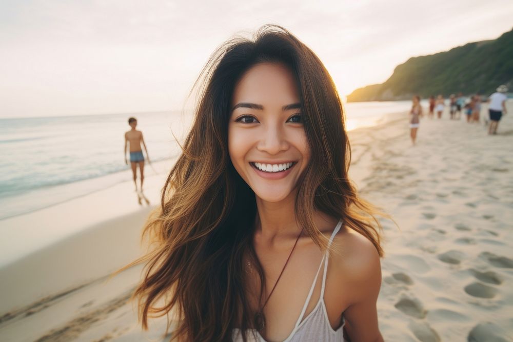 Influencer portrait smiling travel. | Premium Photo - rawpixel