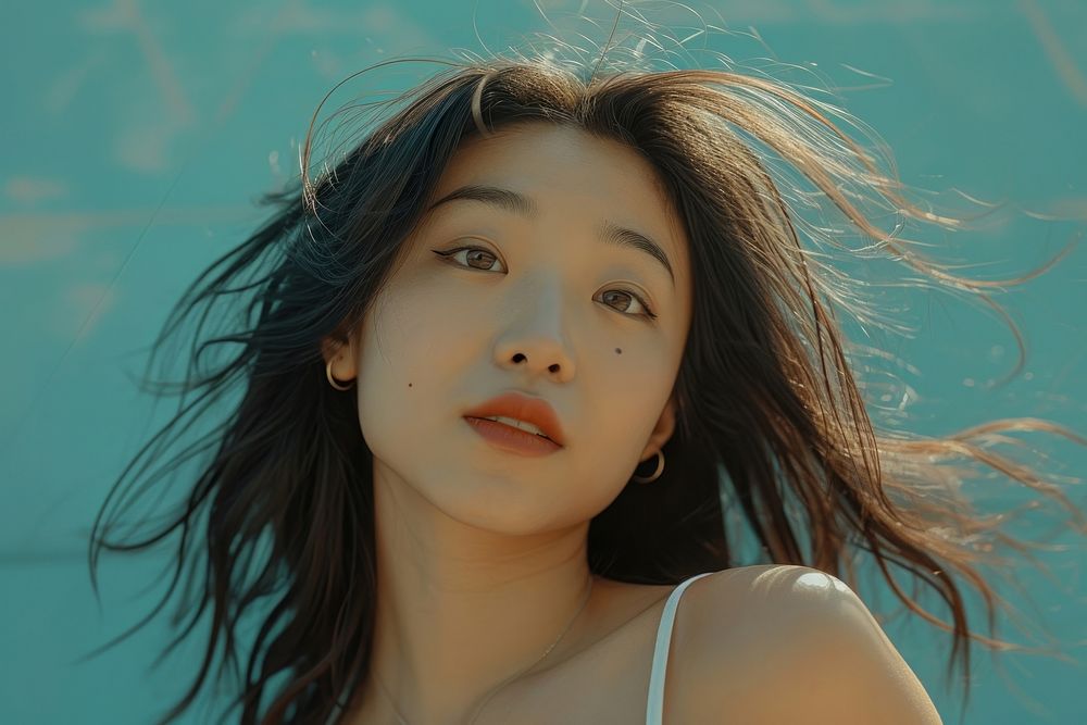 Influencer portrait looking contemplation | Free Photo - rawpixel