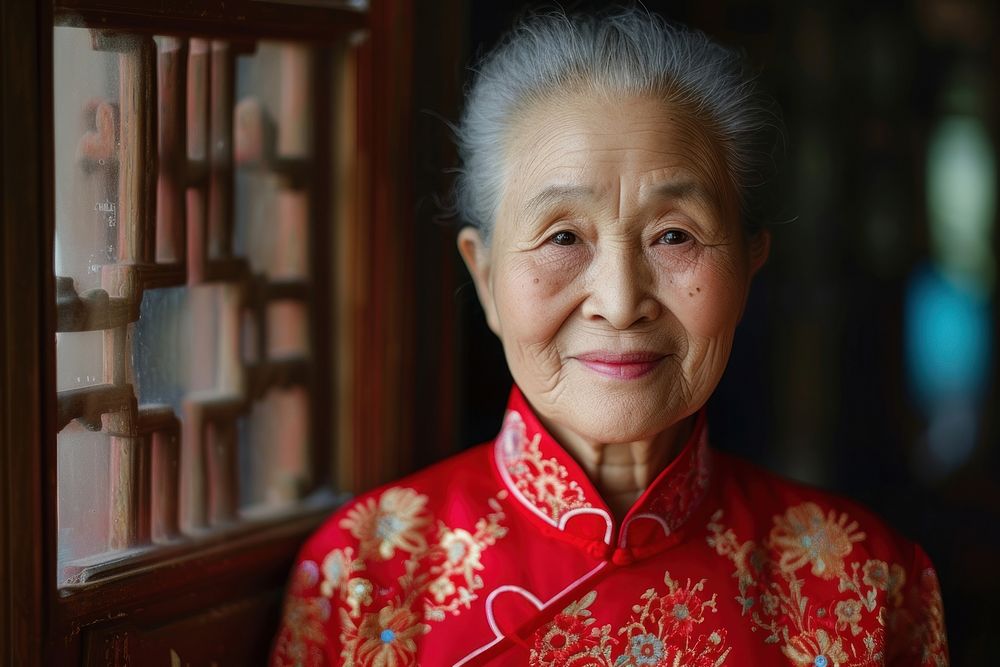 Senior chinese woman tradition portrait | Free Photo - rawpixel