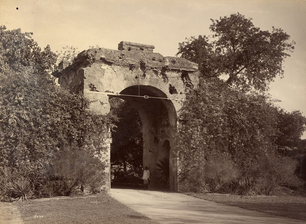 Baillie [sic] Guard, Lucknow Lala | Free Photo - rawpixel