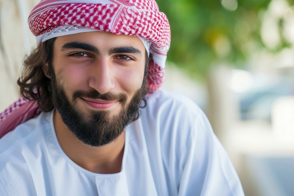 Middle Eastern man smiling beard | Premium Photo - rawpixel