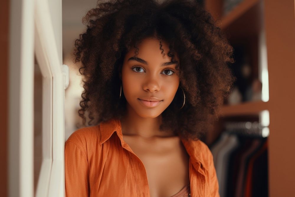 Teen girl vlog portrait fashion | Free Photo - rawpixel