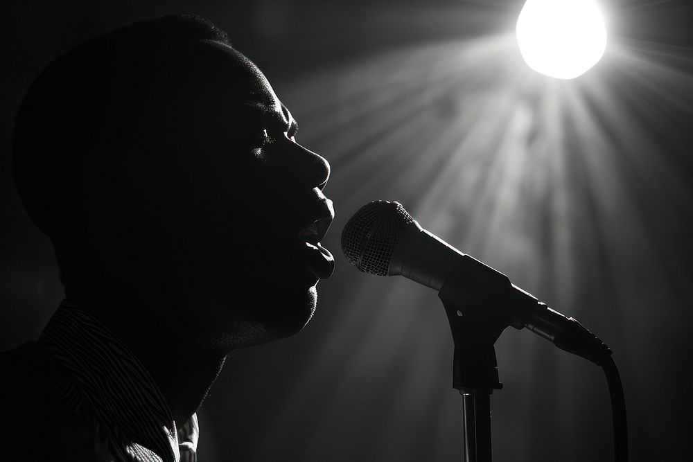Black man sing microphone lighting | Free Photo - rawpixel