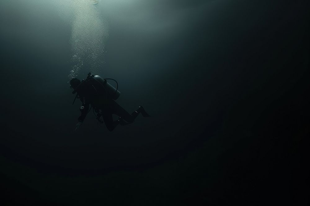 Diver exploring underwater deep-sea creatures | Premium Photo - rawpixel