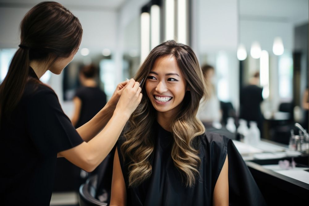 Hairdresser styling hair hairdresser customer | Premium Photo - rawpixel