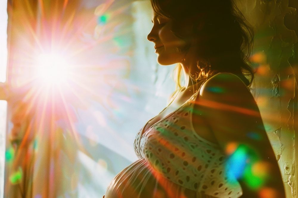 Woman pregnant light leaks photography | Premium Photo - rawpixel