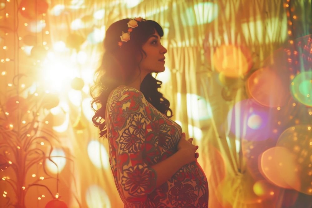 Woman pregnant light leaks photography | Premium Photo - rawpixel