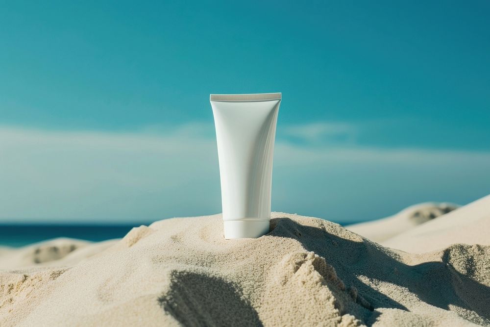 Blank sunscreen nature sand sky. | Premium Photo - rawpixel