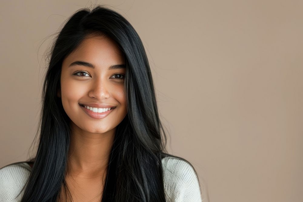 Indian woman smiling hair dimples | Free Photo - rawpixel