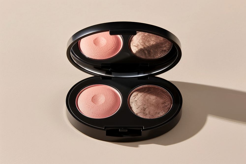 Contour electronics cosmetics speaker. | Premium Photo - rawpixel