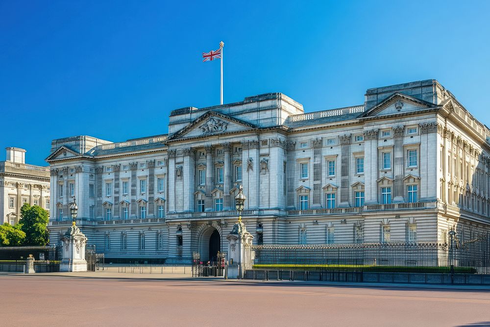 Buckingham Palace palace architecture buckingham. | Free Photo - rawpixel