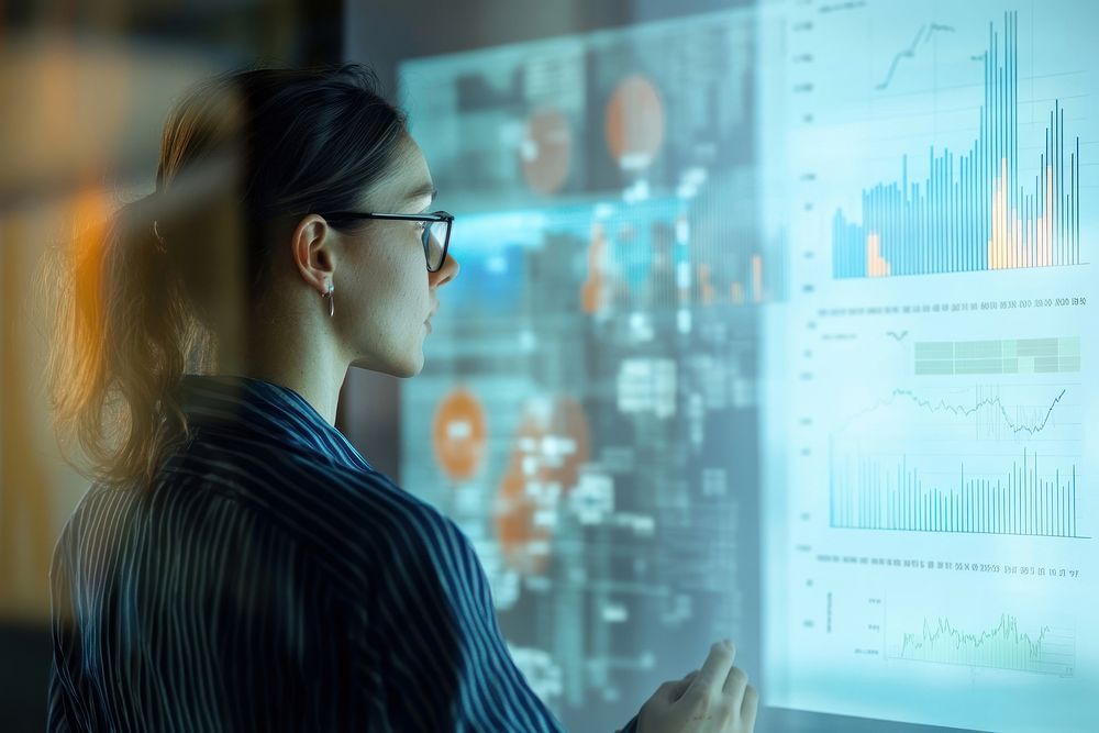 Person presenting person data visualization. | Free Photo - rawpixel