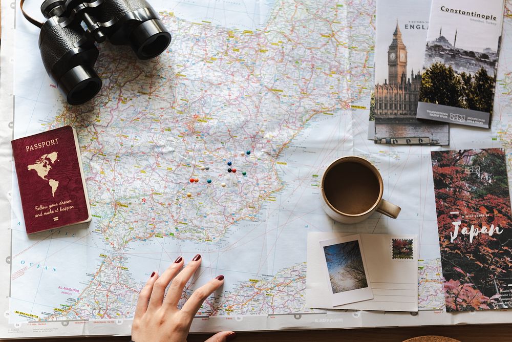 Travel planning flat lay scene | Free Photo - rawpixel