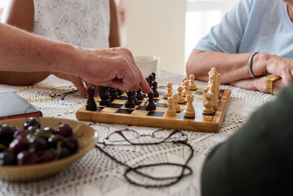 group people playing chess wooden | Premium Photo - rawpixel