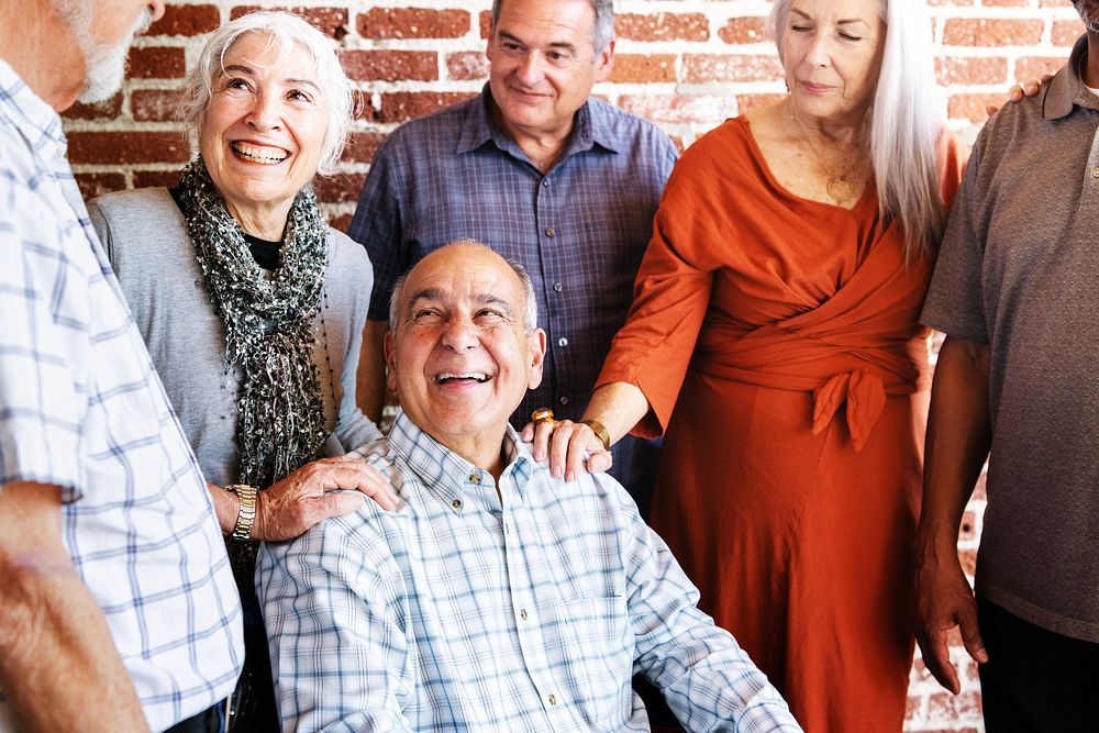 Group senior adults smiling and | Free Photo - rawpixel