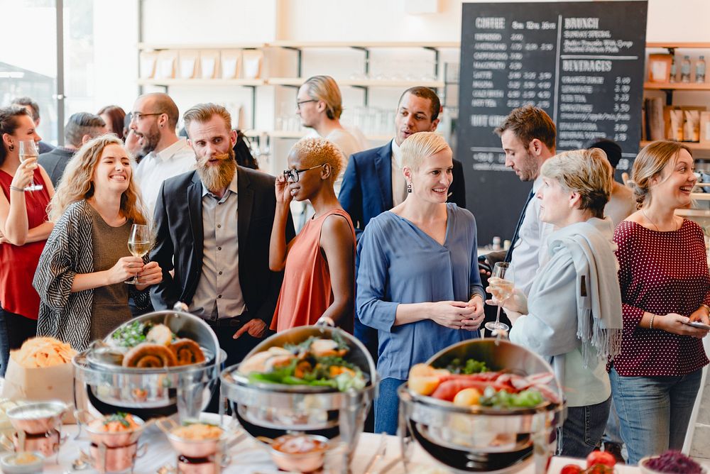 Professional people socializing gathering food | Premium Photo - rawpixel