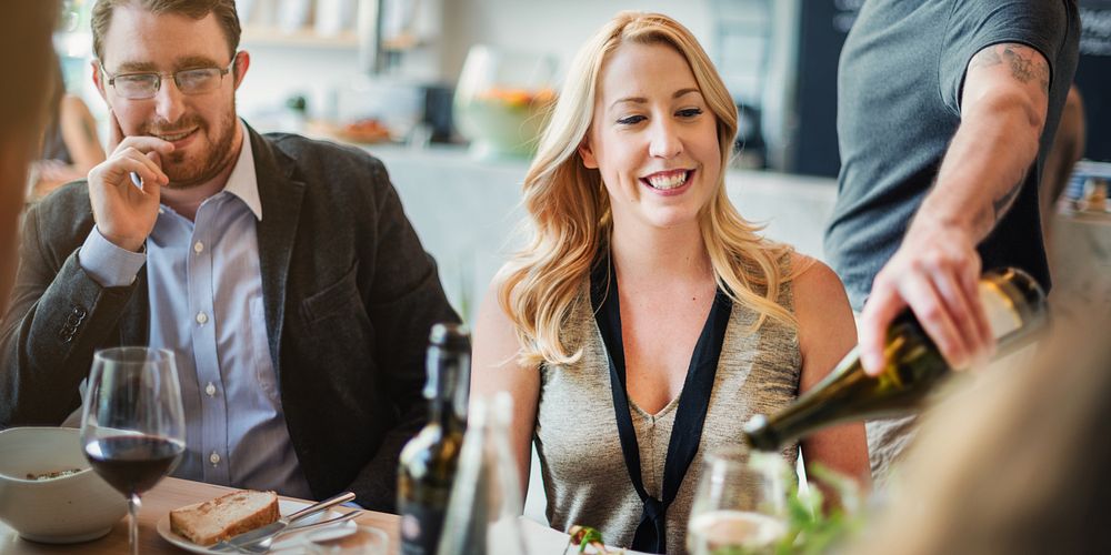 Group dining restaurant. Smiling woman | Free Photo - rawpixel