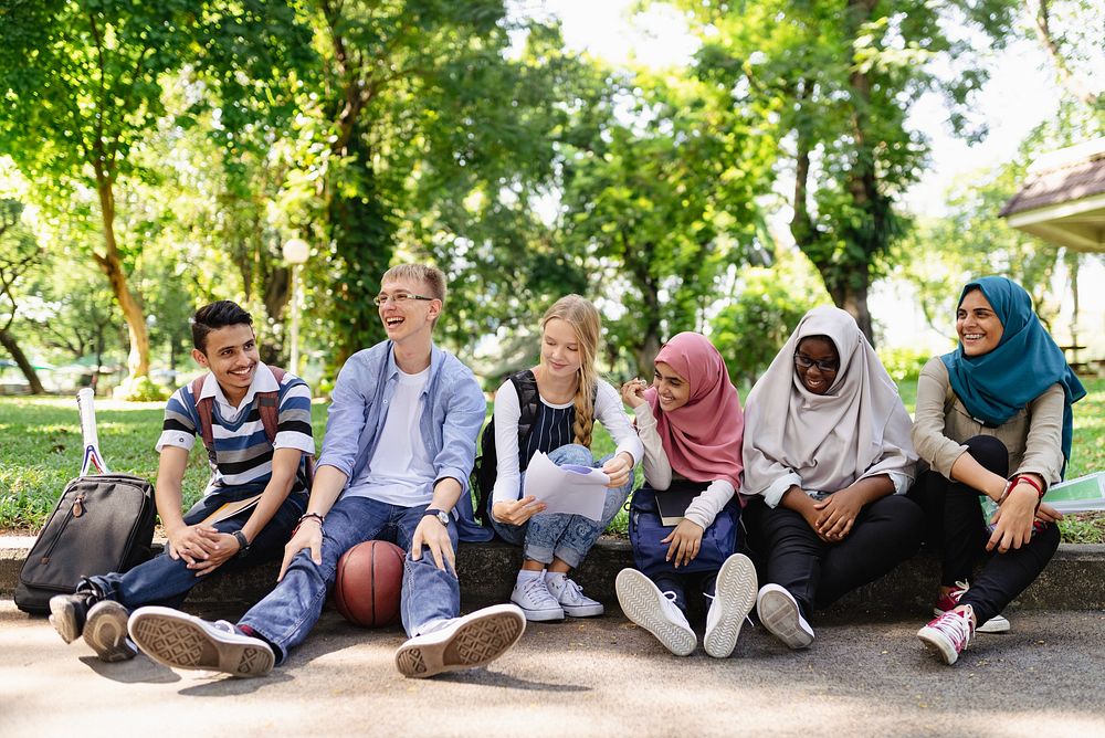 Diverse group young adults sitting | Free Photo - rawpixel