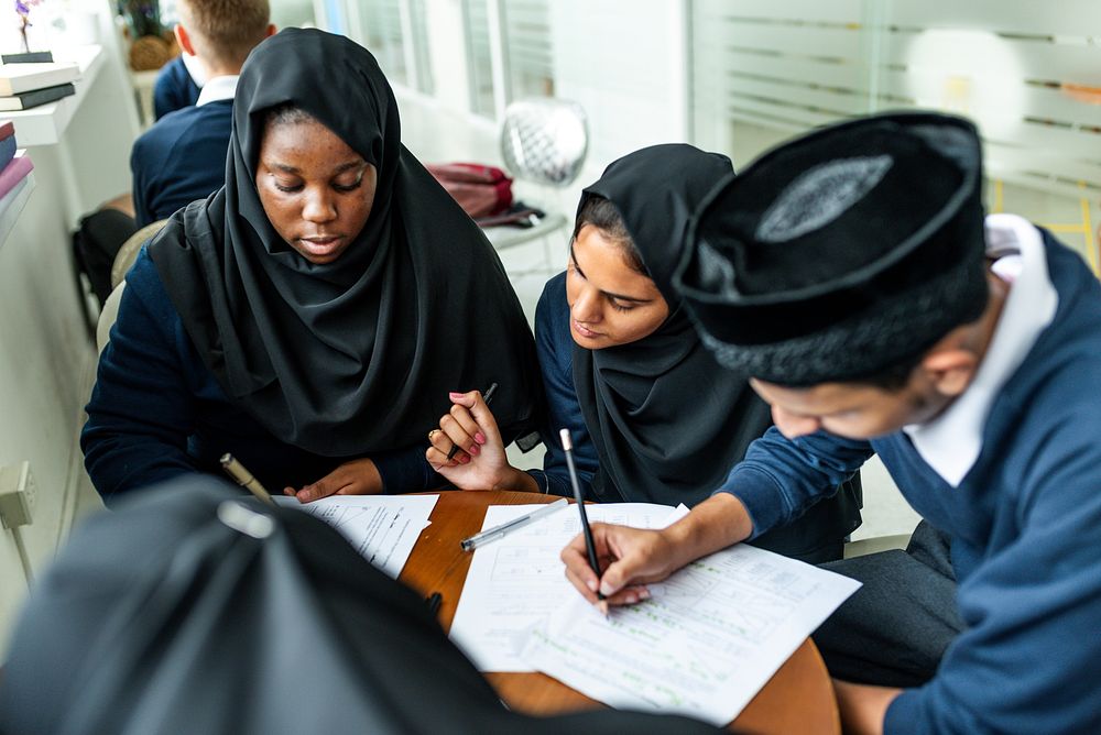 Diverse group Muslim students studying | Free Photo - rawpixel