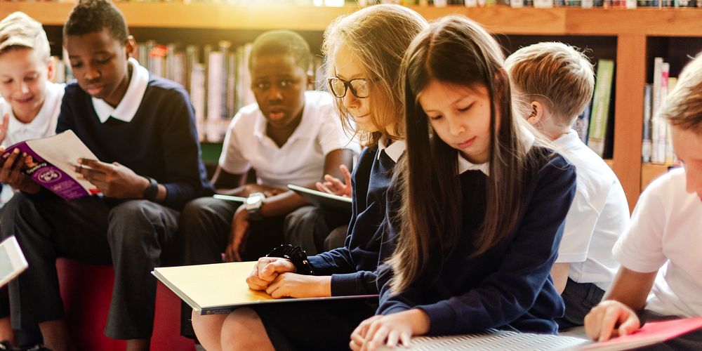 Diverse group students reading library. | Free Photo - rawpixel