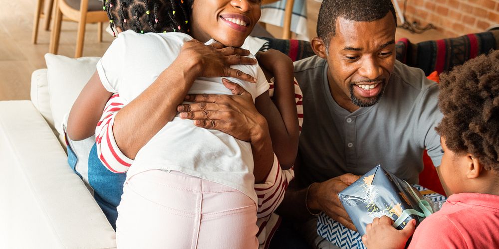 Family enjoying time together, exchanging | Free Photo - rawpixel