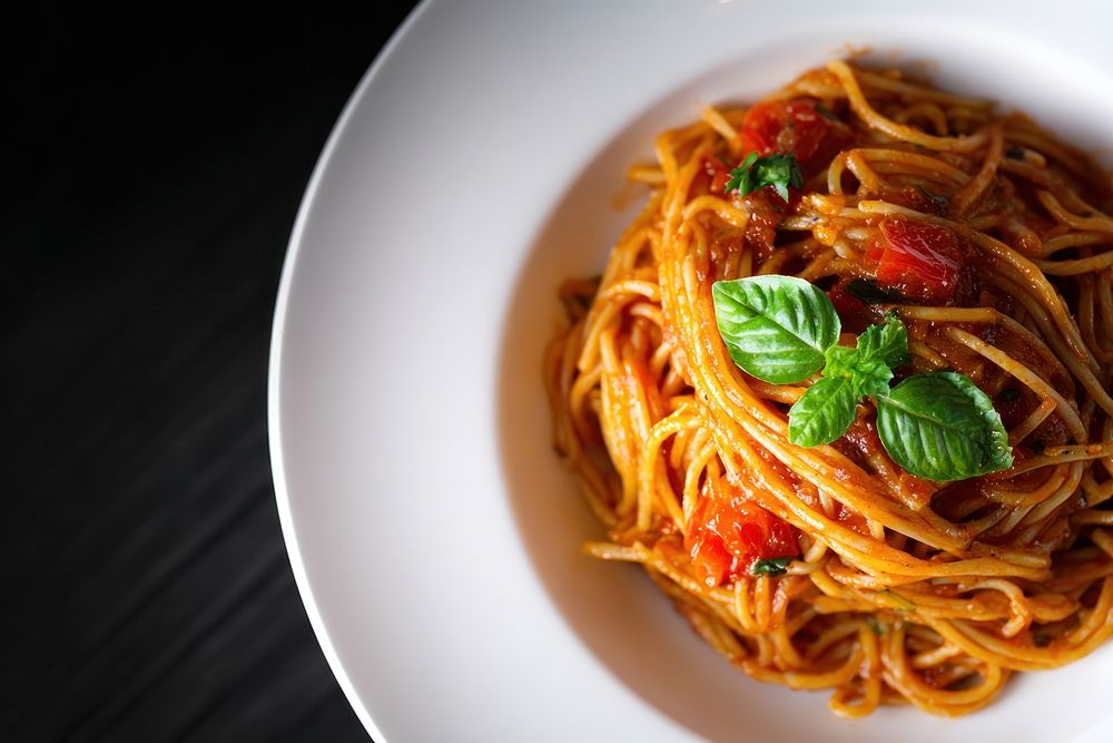 Pasta Top View Spaghetti Images | Free Photos, PNG Stickers, Wallpapers ...