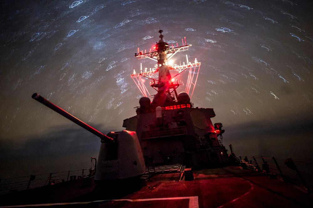forward-deployed Arleigh Burke-class guided-missile destroyer | Free ...