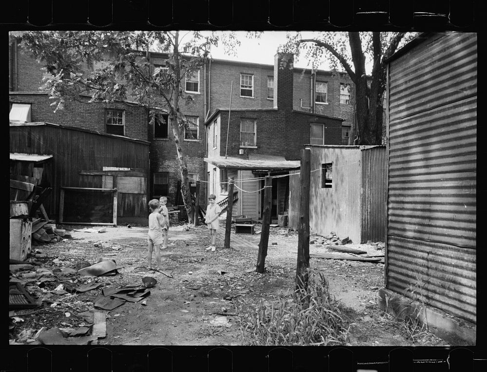 Children slum area, Washington, D.C. | Free Photo - rawpixel