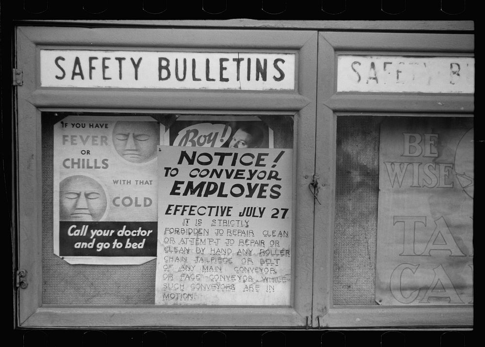 Signs entrance mine, Kempton, West | Free Photo - rawpixel