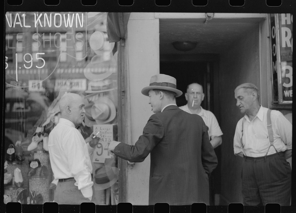 South State Street, Chicago, Illinois | Free Photo - rawpixel