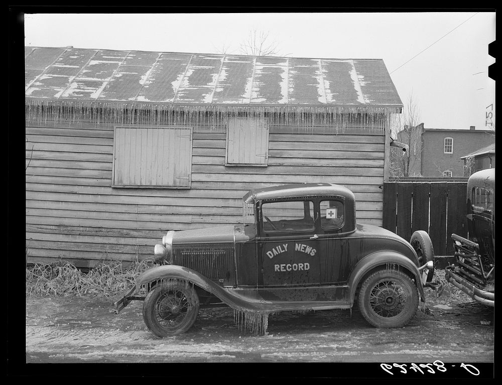 Harrisonburg, Virginia. Sourced Library Congress. | Free Photo - rawpixel