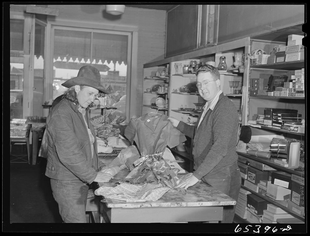 Wisdom, Montana. Basin Mercantile Company | Free Photo - rawpixel