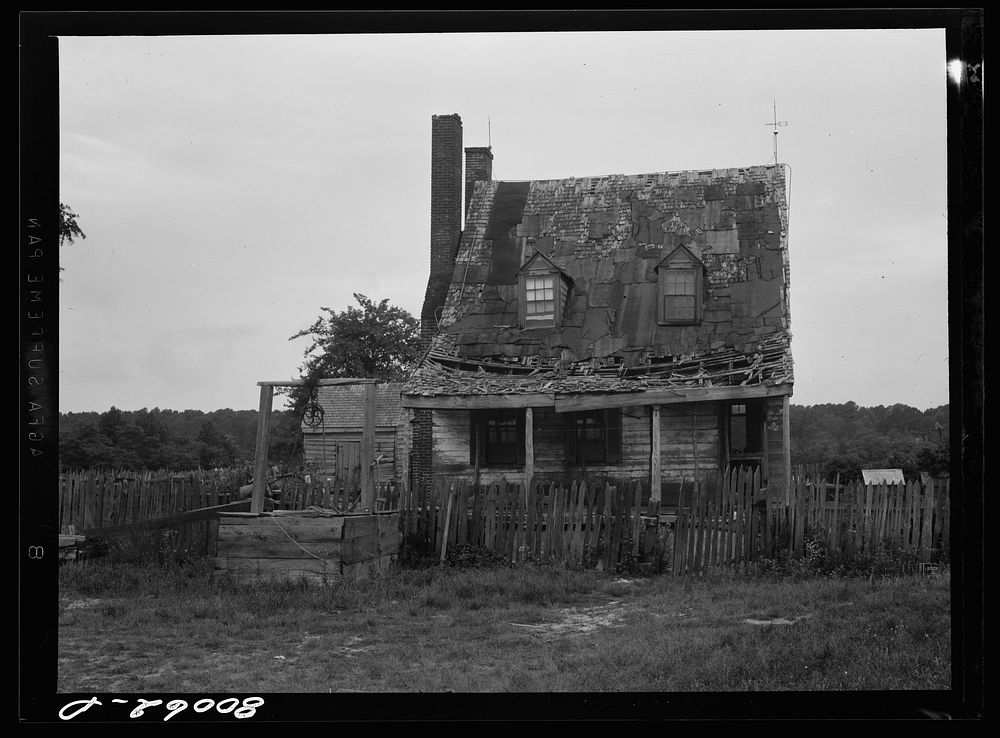 Plantation house built Civil War | Free Photo - rawpixel