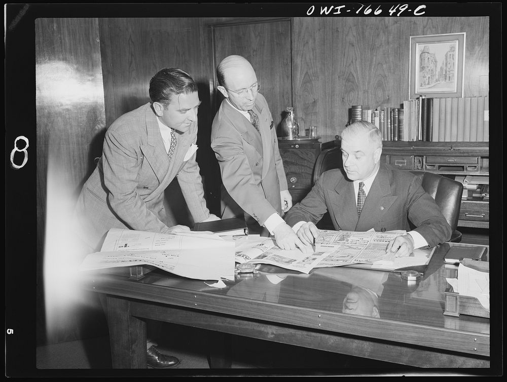 Detroit, Michigan. Executive Crowley-Milner department | Free Photo ...