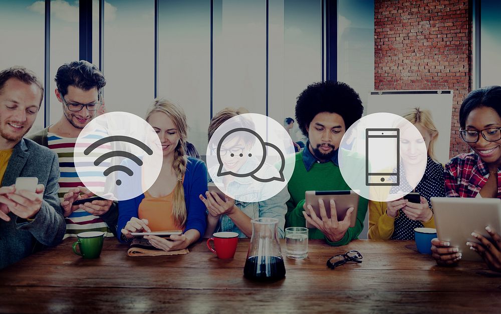 Wireless Technology Online Messaging Communication | Free Photo - rawpixel