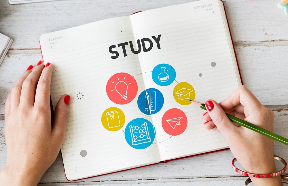 Wisdom Learning Knowledge Class Study | Free Photo - rawpixel