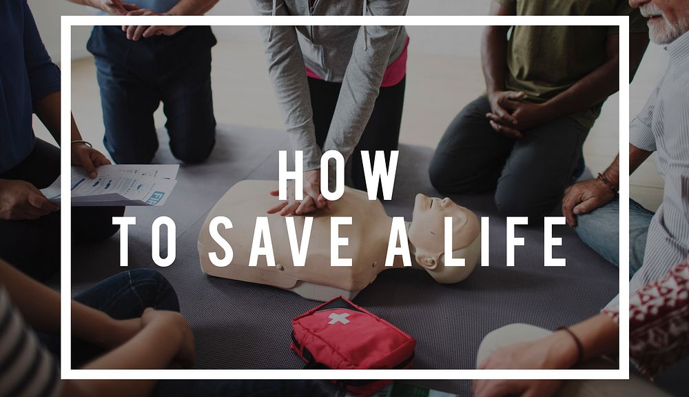 CPR Training Demonstration Class Emergency | Free Photo - rawpixel