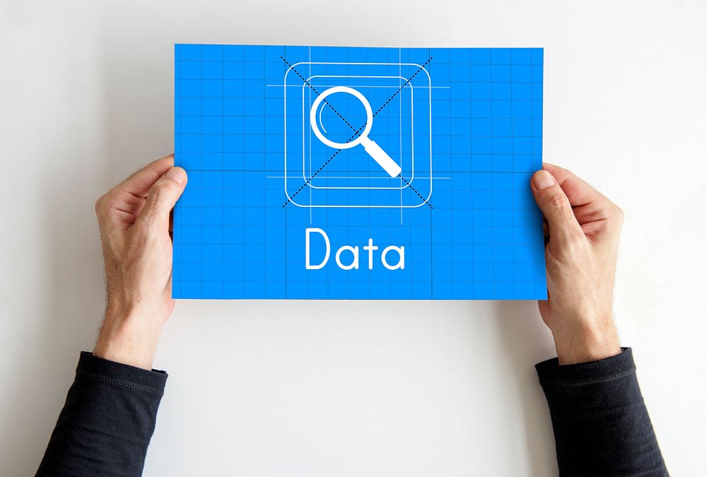Data magnifier glass search online | Free Photo - rawpixel