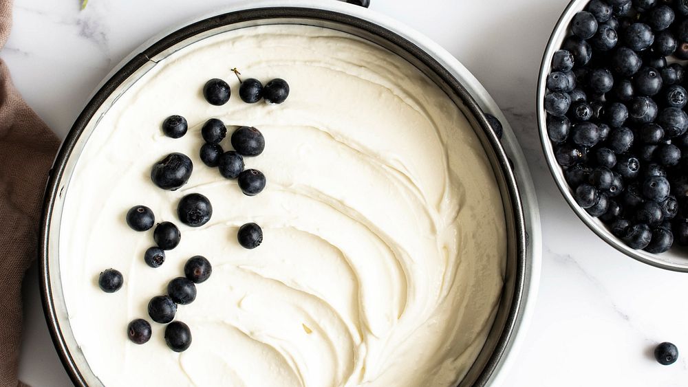 Preparation blueberry cheesecake aerial view | Premium Photo - rawpixel