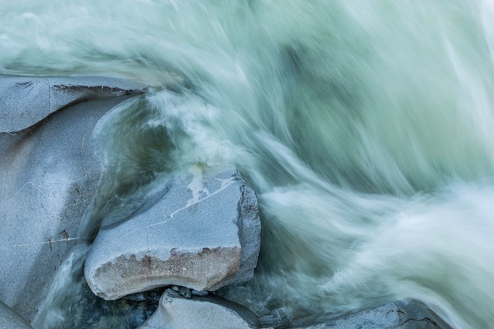 Rushing Water Images | Free Photos, PNG Stickers, Wallpapers ...