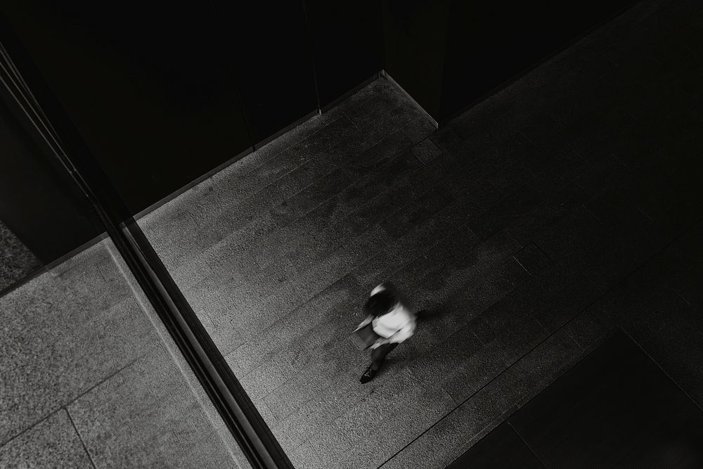 Businessman holding tablet, walking building | Premium Photo - rawpixel