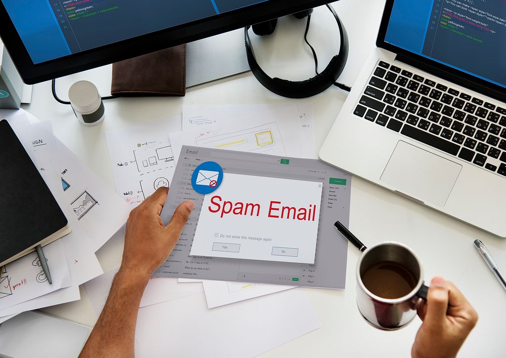 Virus Detected Spam Caution Window | Premium Photo - rawpixel