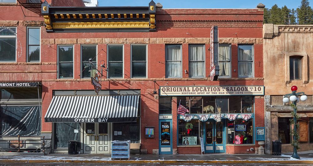 Street scene downtown Deadwood, legendary | Free Photo - rawpixel