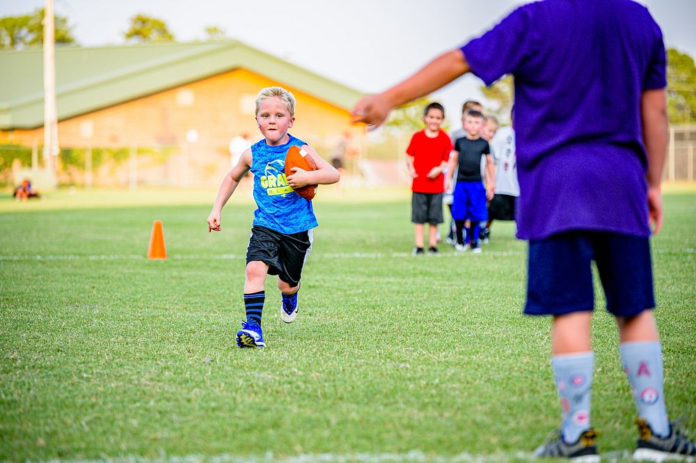 Youth Flag Football skills assessment | Free Photo - rawpixel