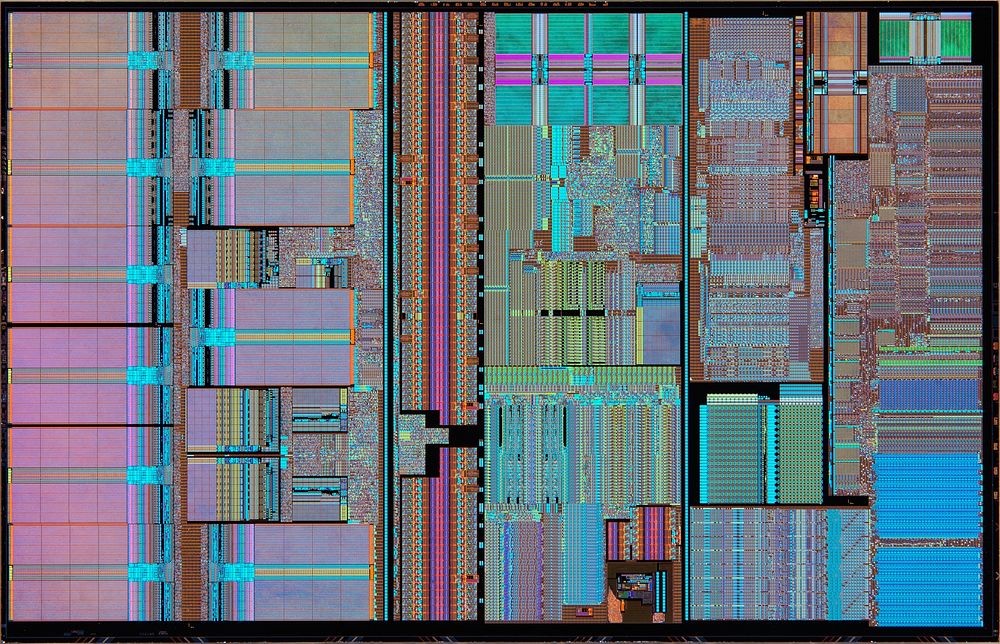 Computer chip, technology image | Free Photo - rawpixel